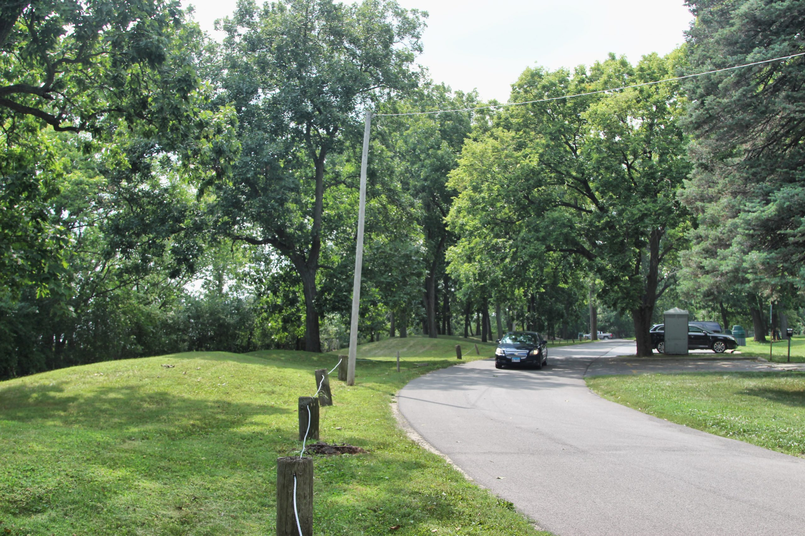 Sinnissippi Park and Mounds – Planet Stahl